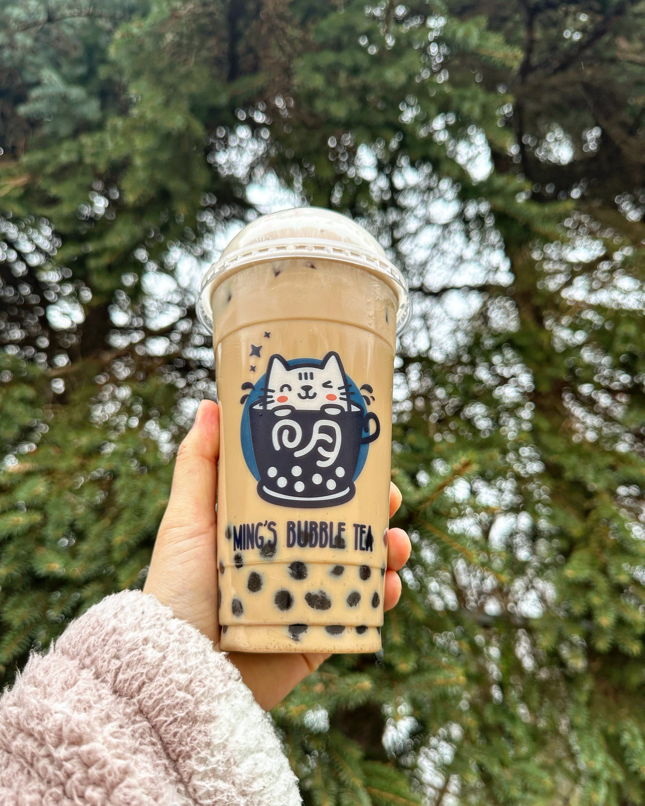 Mint Chocolate Milk Tea with Crushed Peppermint Whipped Cream | Ming's ...